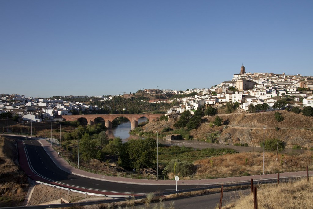 Puente de Montoro. Diseño sin artificios - Infraestructuras y Movilidad